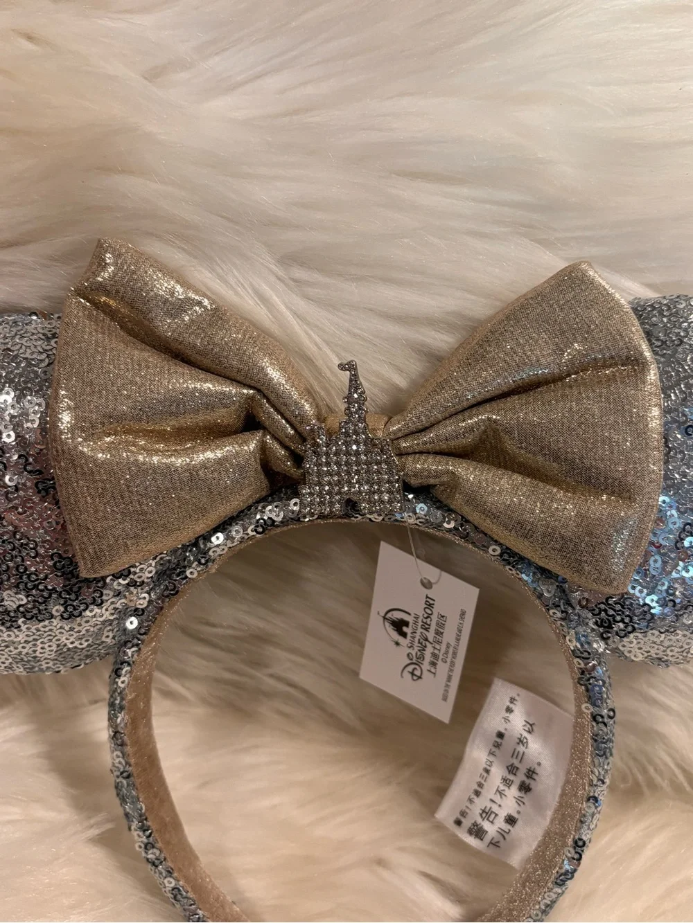 Disney | Accessories | Shanghai Disney Parks Minnie Mouse Cinderella ...